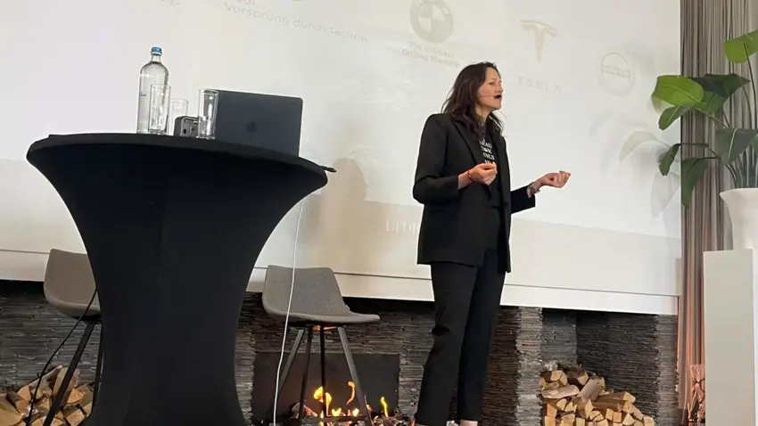 Spreker Ellen van Dijk - Strategische Transformatie - Let's Fly!